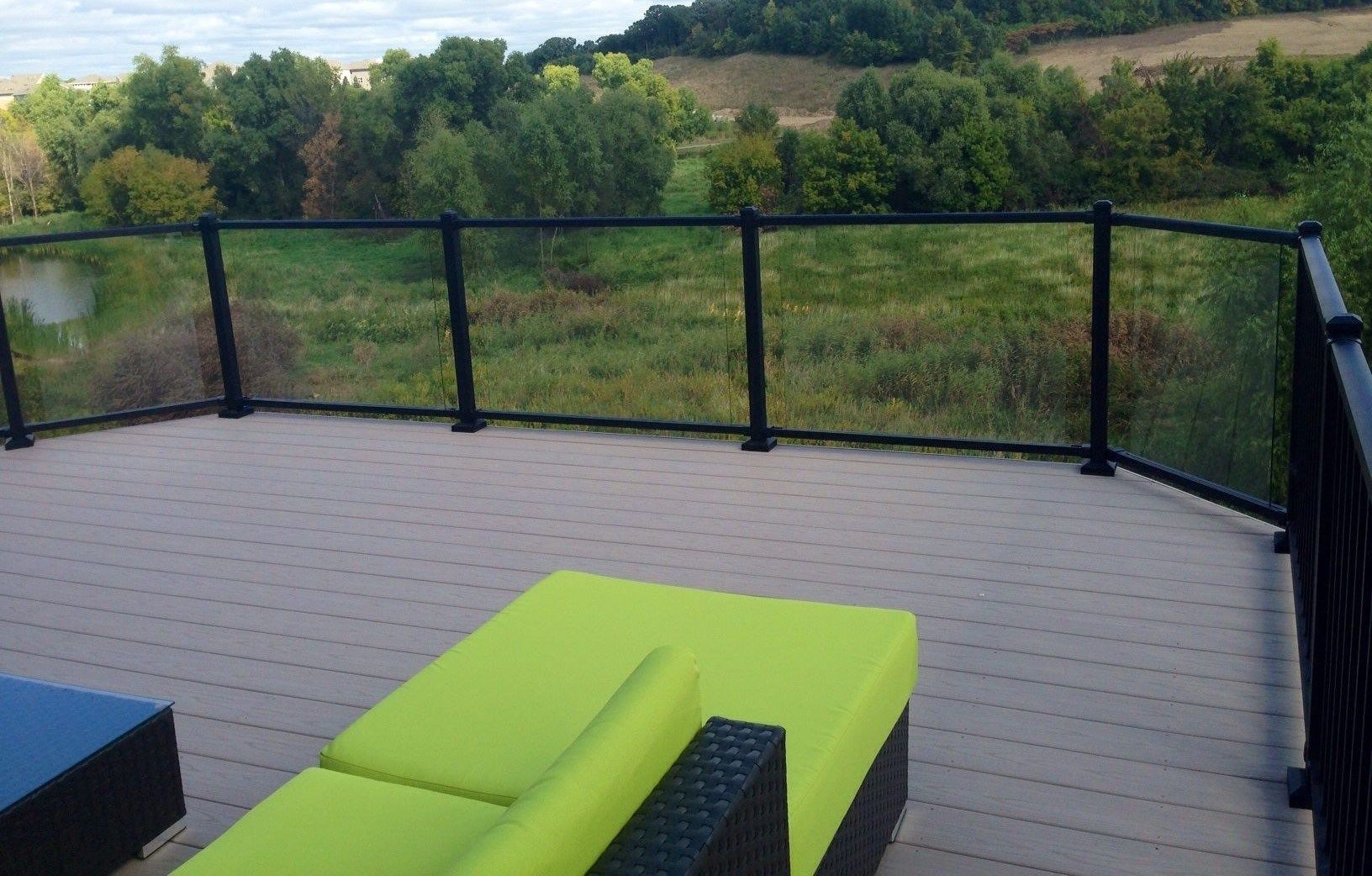 Gallery | Deck with glass railing - Picture 6458 | Decks.com