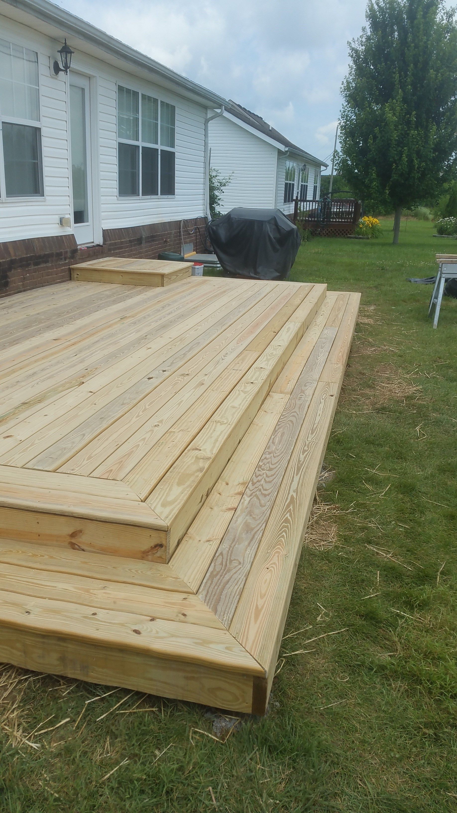 Gallery | Back Yard Platform Deck - Picture 11510 | Decks.com