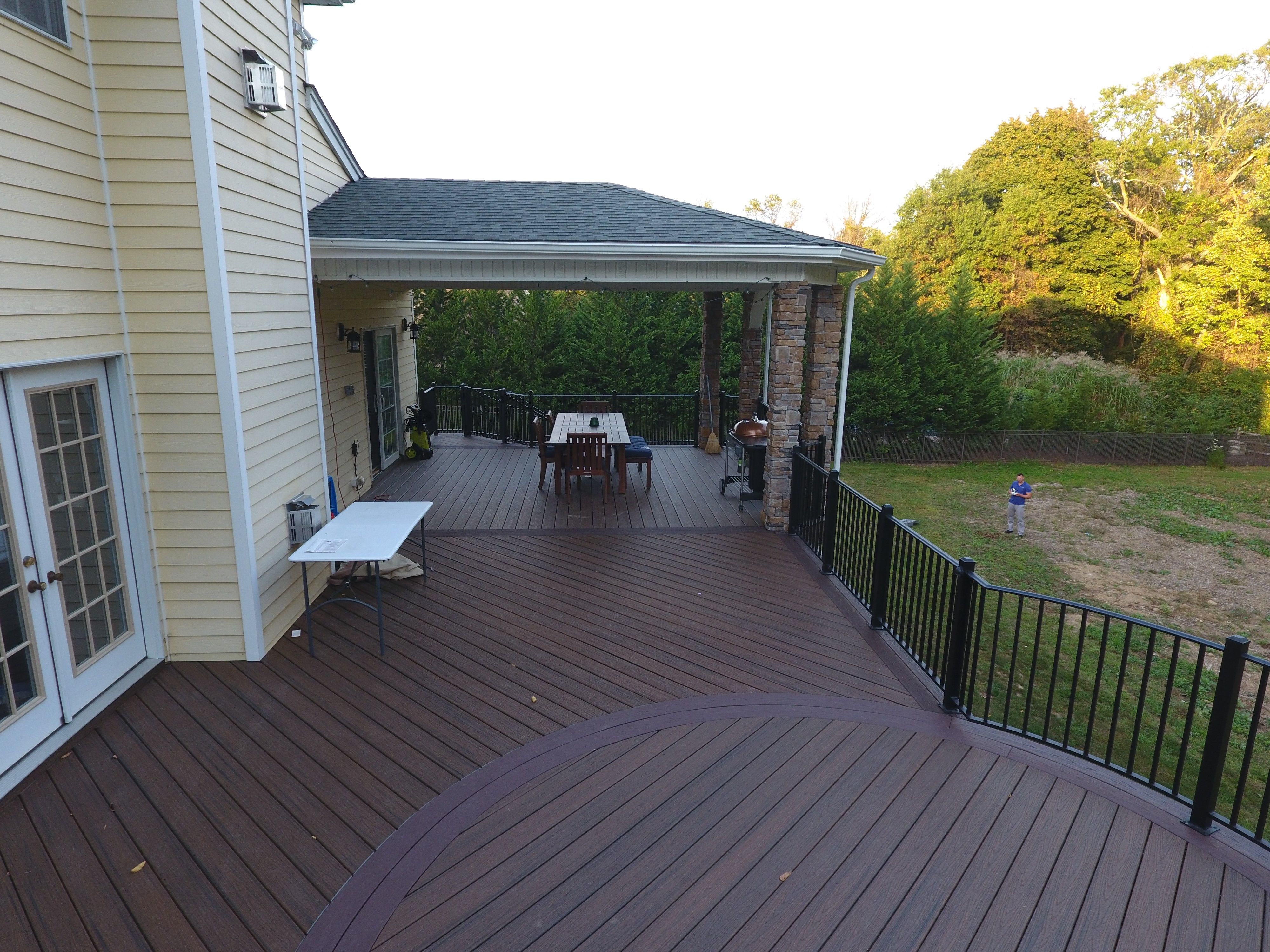 Gallery | Mega deck - Picture 7489 | Decks.com