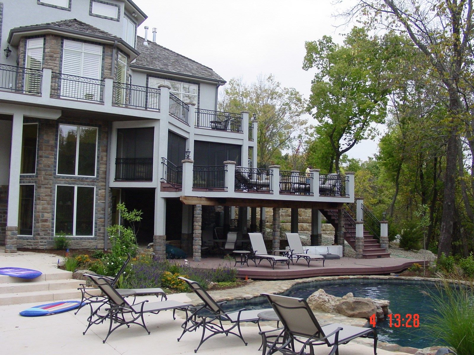 Gallery | Raffell Job - Picture 6343 | Decks.com