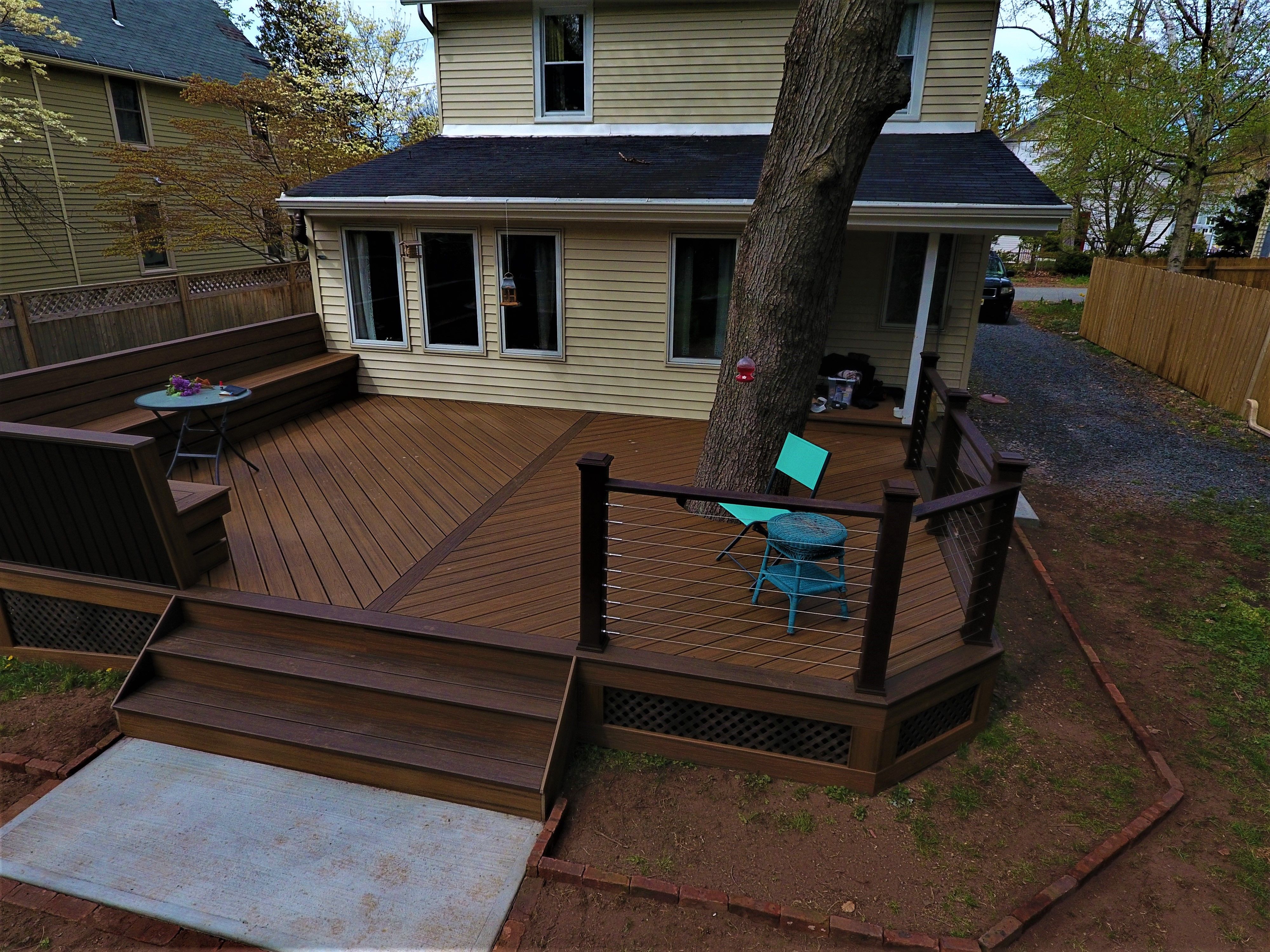 Gallery | Around the tree deck , V-shape floor & custom bench - Picture ...