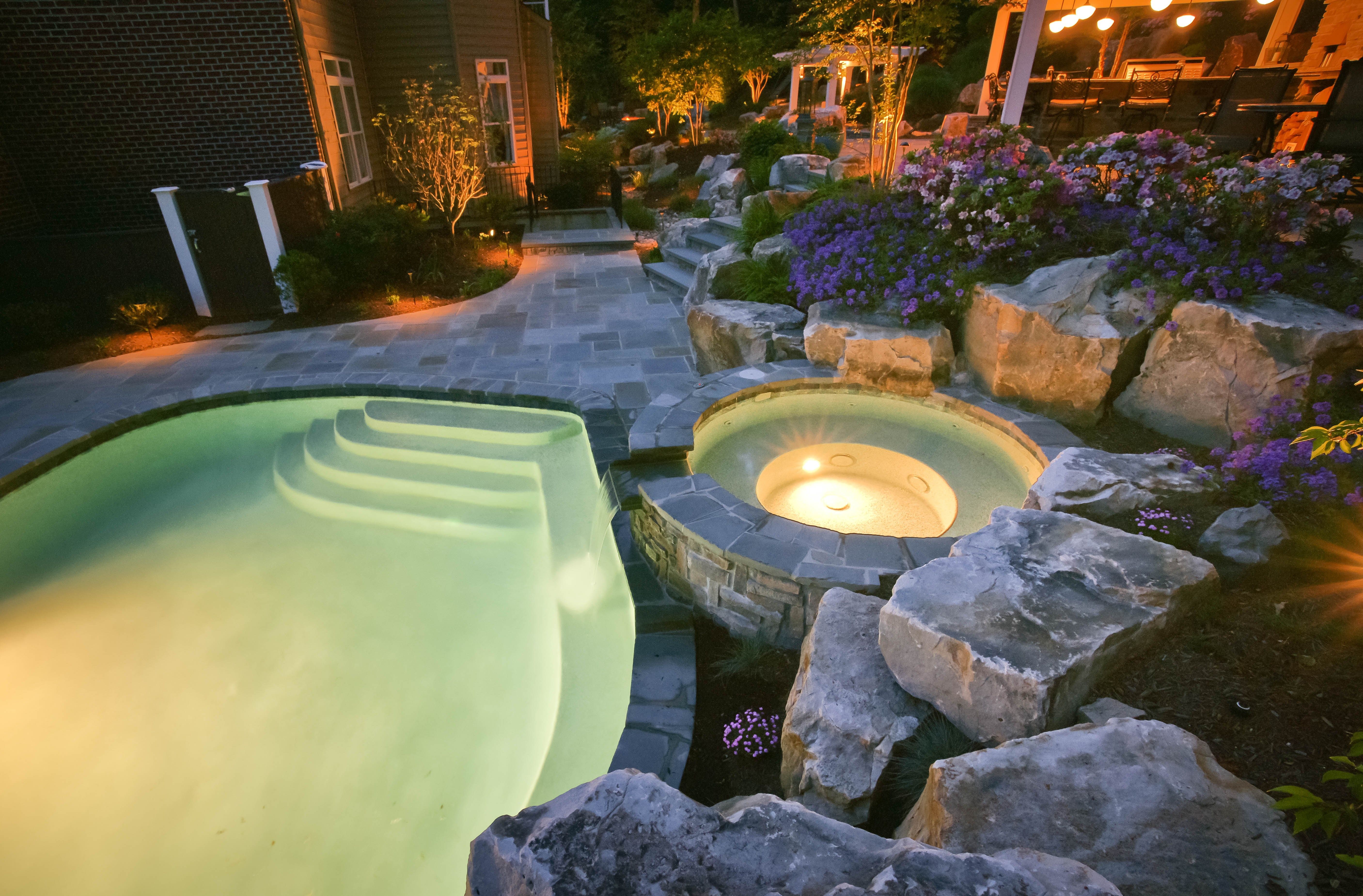 Ultimate backyard - Picture 1569 | Decks.com by Trex