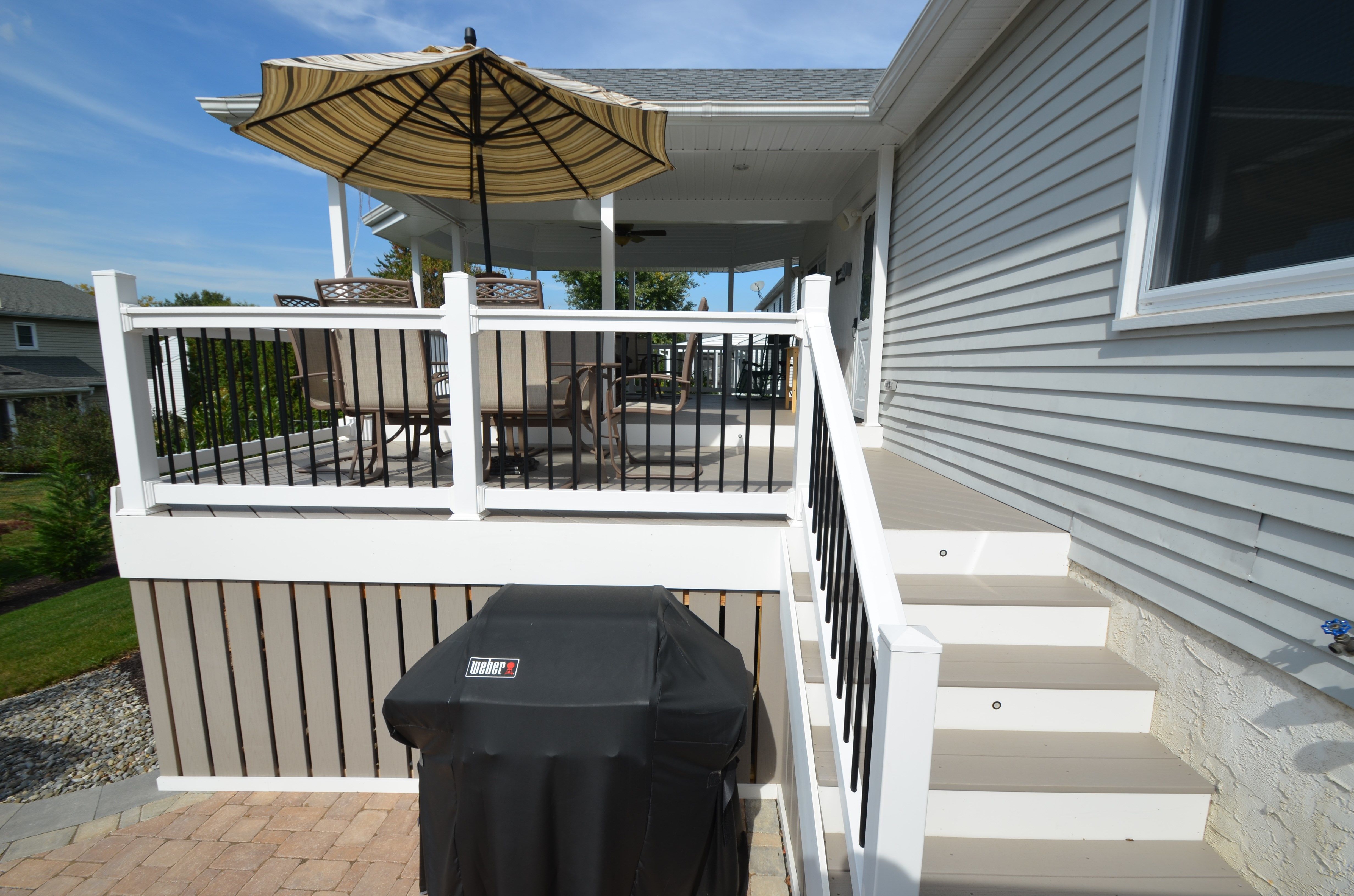 Gallery | Custom Deck with Roof - Picture 1781 | Decks.com