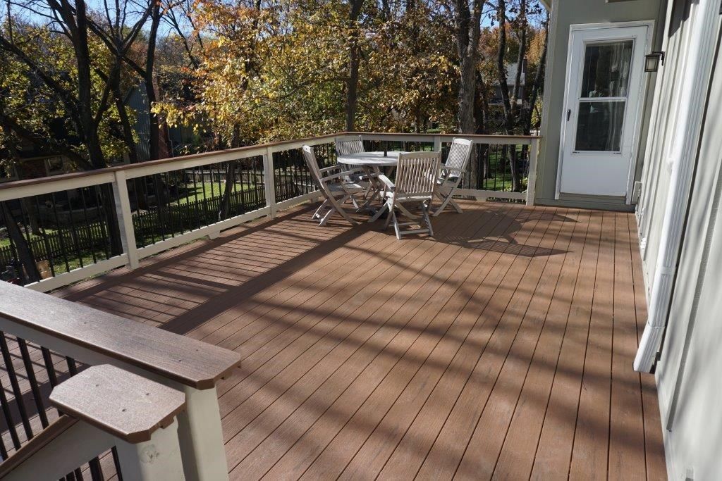 Gallery | Composite Deck - Picture 5234 | Decks.com