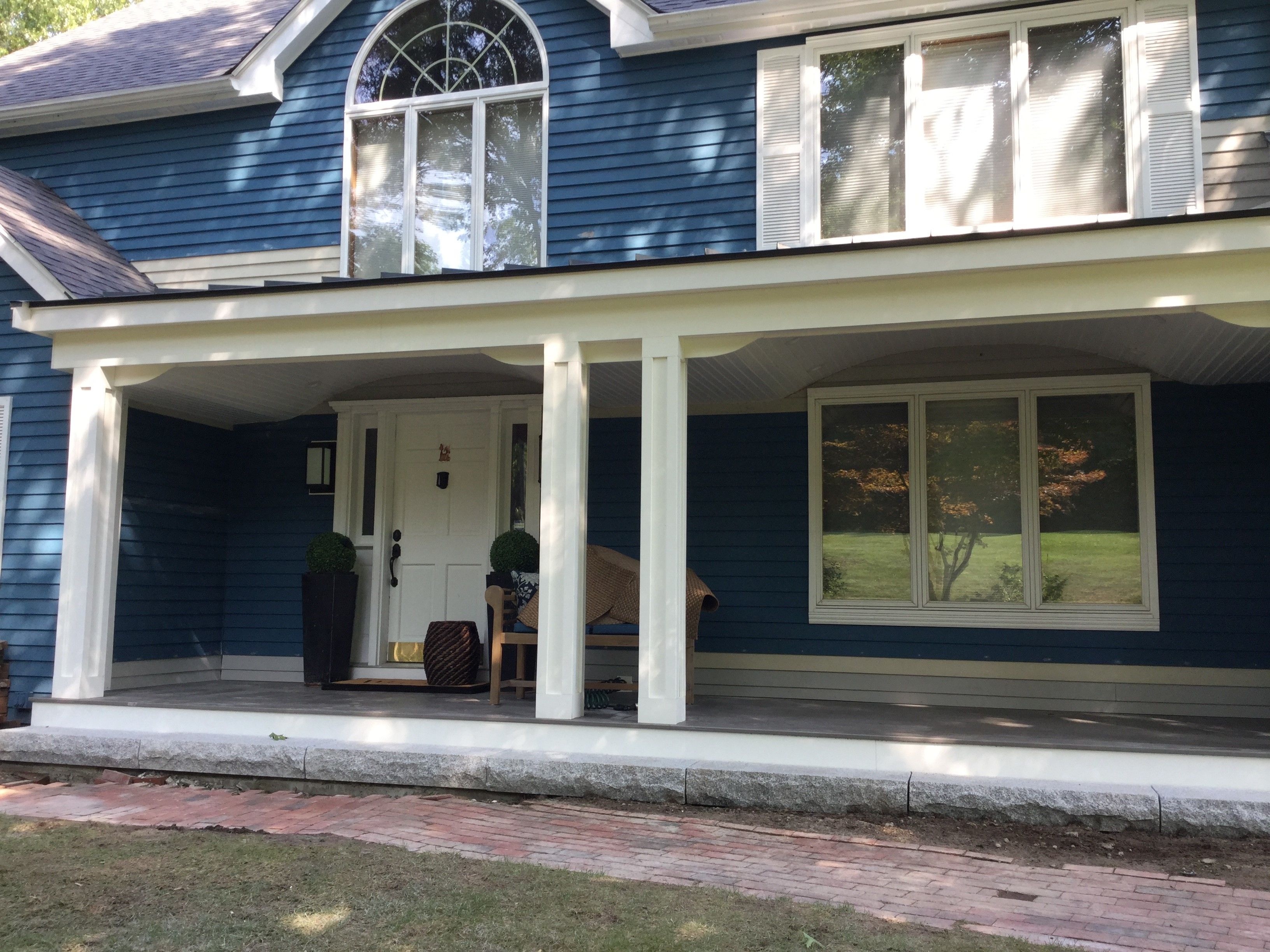 Gallery | Ellipse Shaped Front Porch - Picture 7768 | Decks.com