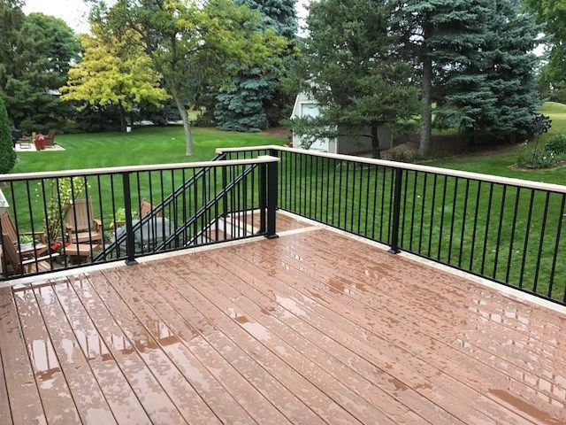Gallery | Maple Grove MN Trex Deck - Picture 11904 | Decks.com
