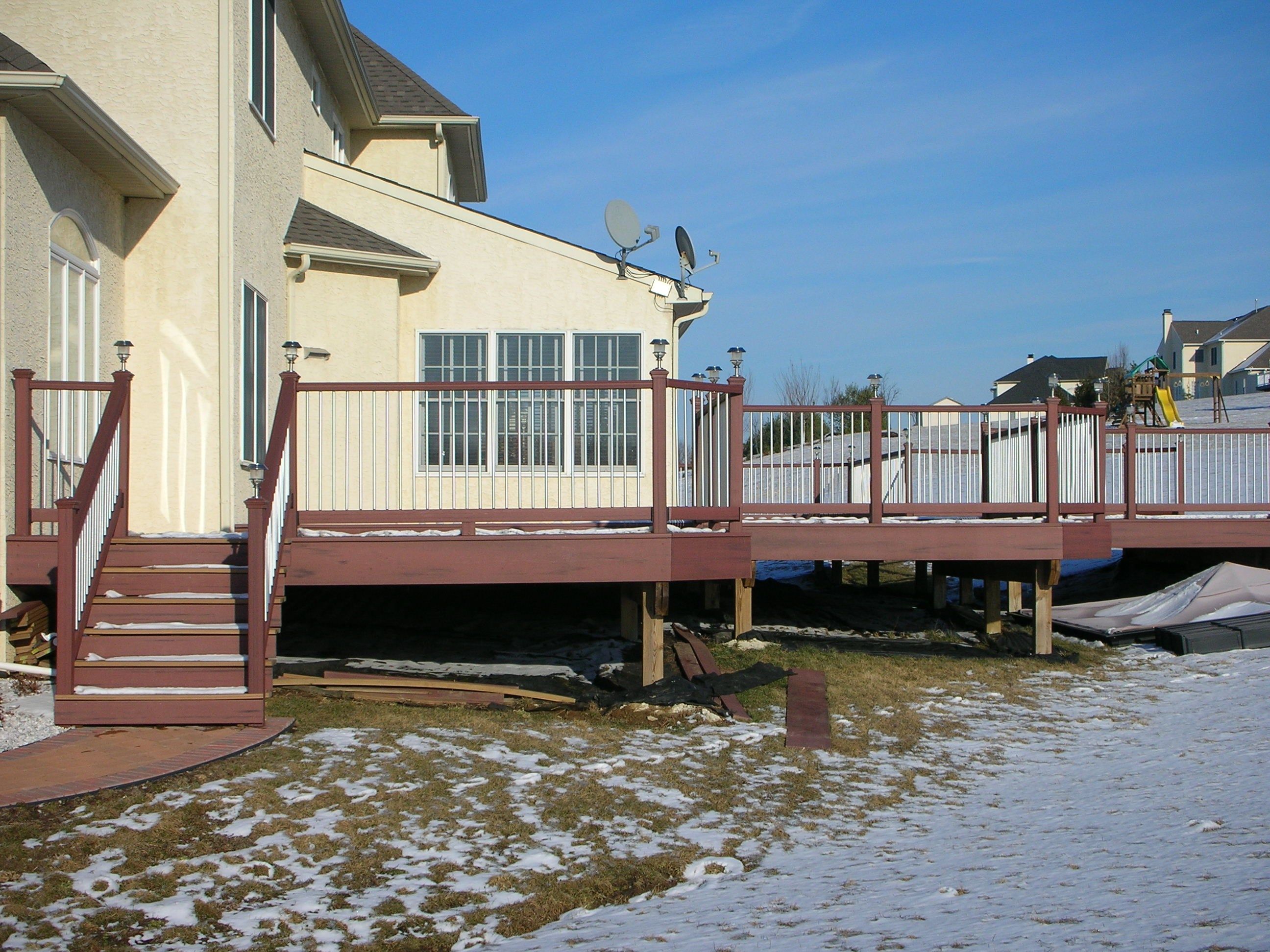 Gallery | Composite Decks With Metal/Composite Railings - Picture 6438 ...