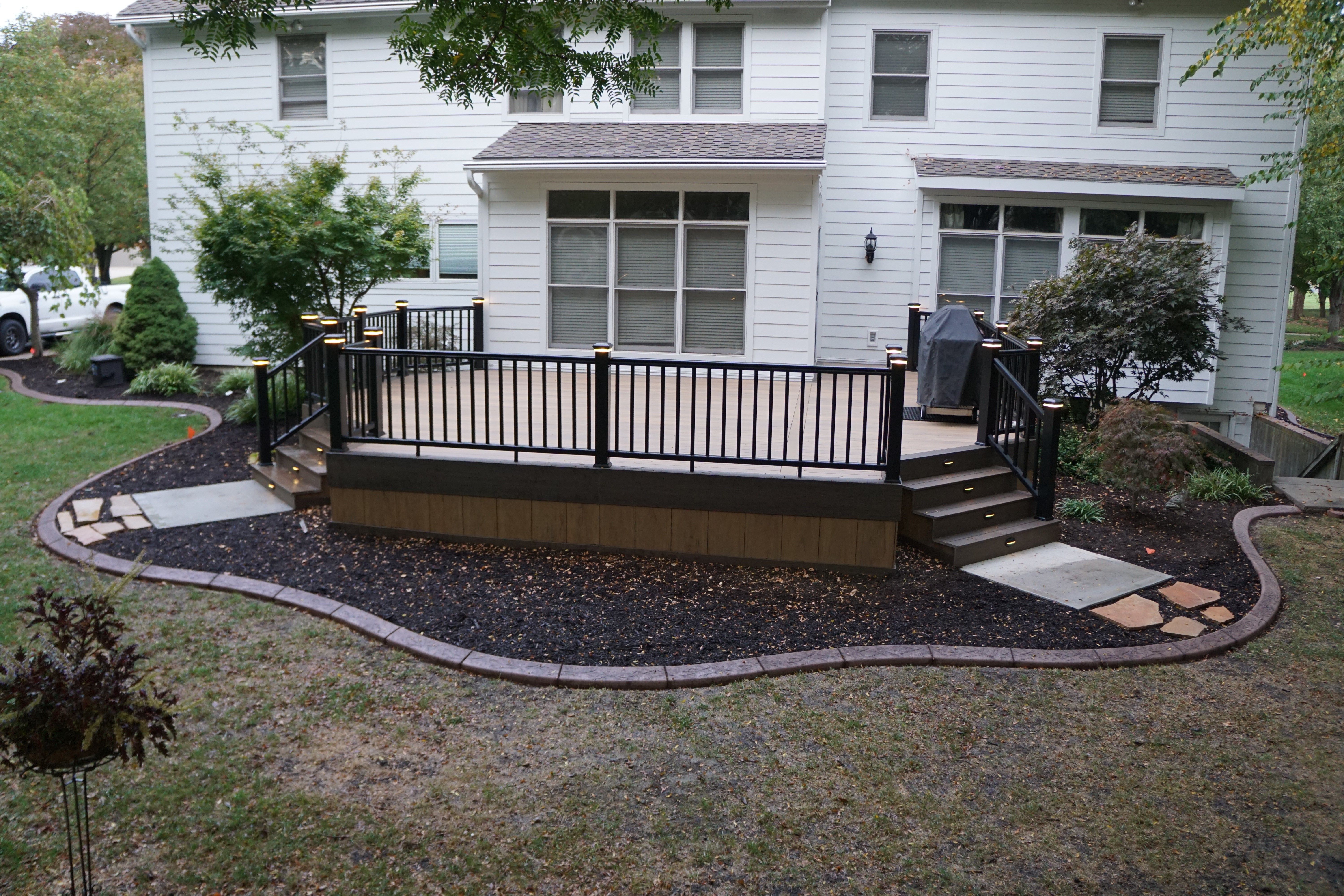 Gallery | Composite Deck - Picture 5174 | Decks.com