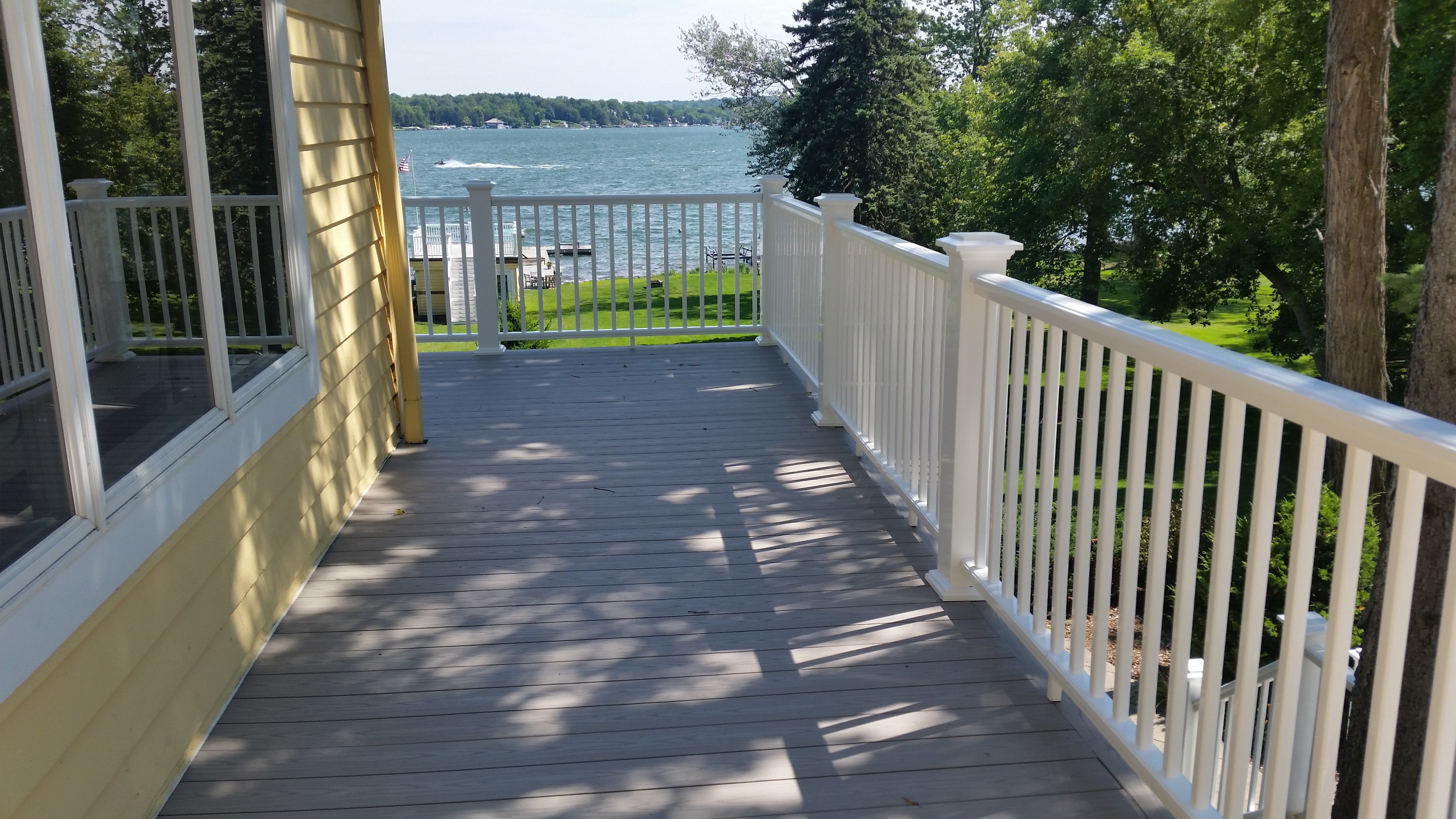 Gallery | Gray Azek Deck - Picture 5090 | Decks.com