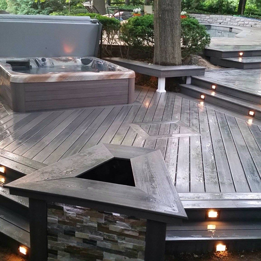 Gallery | Composite Deck - Picture 6270 | Decks.com